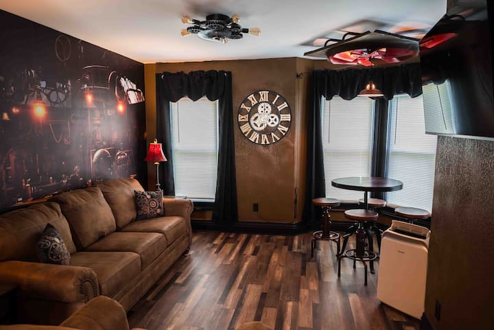 Ironworks Inn - Navarre, OH