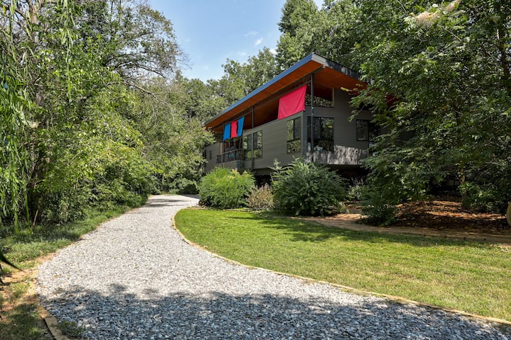 Elevated Stay At White Owl Creek - Norman, OK