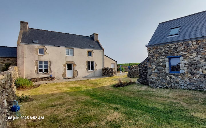 Gîte « Escale à Korz » Location Pour 6 Personnes - Ouessant