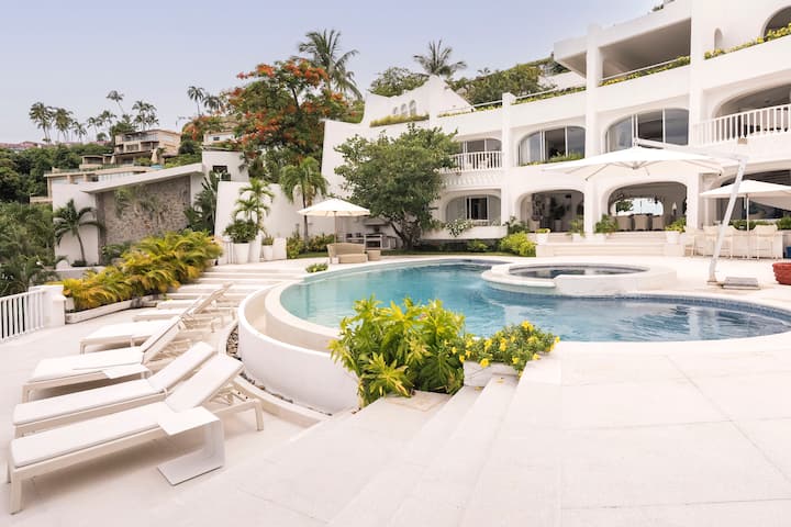 Las Brisas: Casa Libanesa - Acapulco