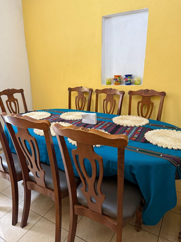 Beauty And Confortable House, Downtown Jocotenango - Jocotenango