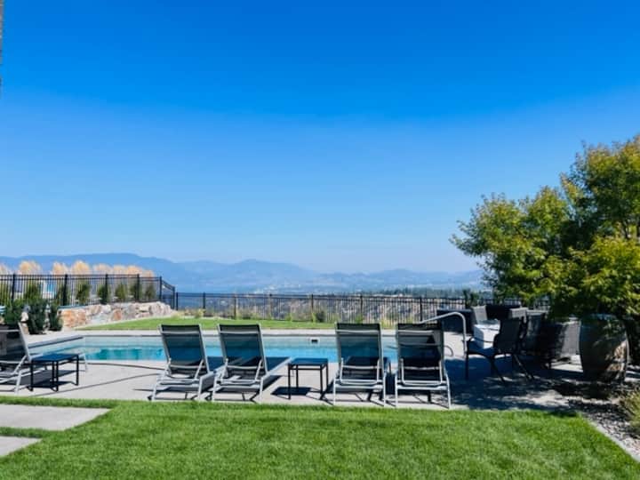 Hillside Retreat With Pool & Hot Tub - Kelowna