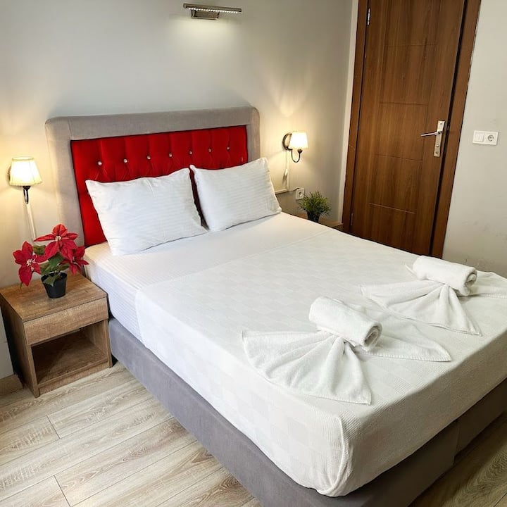 Taksim çIft Kişilik Oda - Istanbul