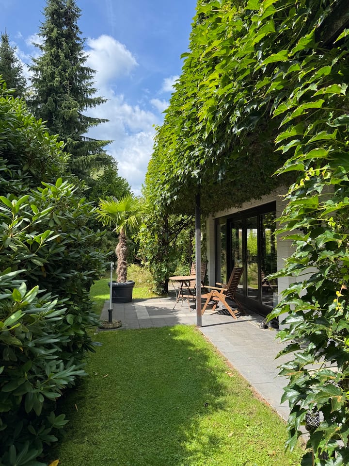 Uninahes Ferienhaus Im Grünen - Bielefeld