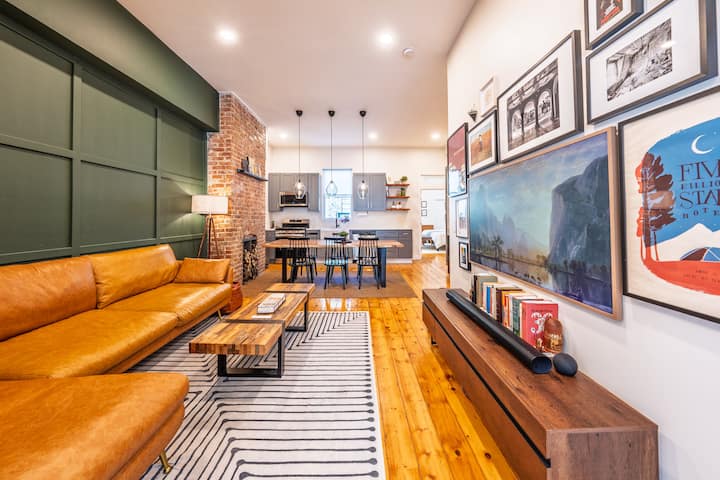 Historic Home With Backyard & Parking - Brooklyn, NY