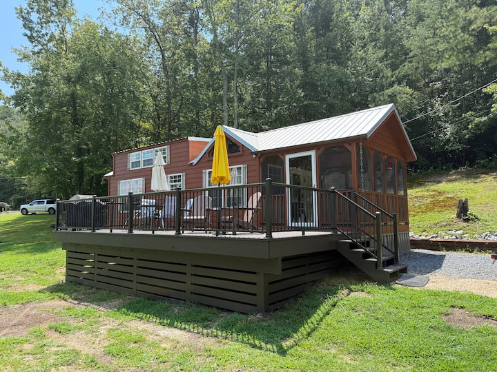 Wester Point Tiny Home With Dock - Alabama