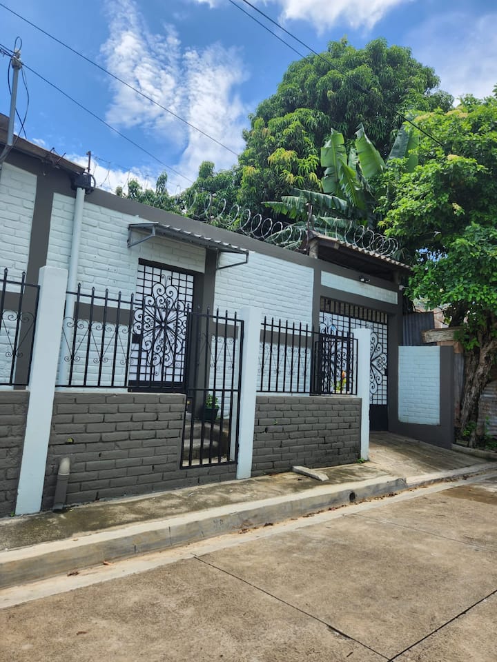 Villa Miervin Sonsonate, El Salvador - El Salvador