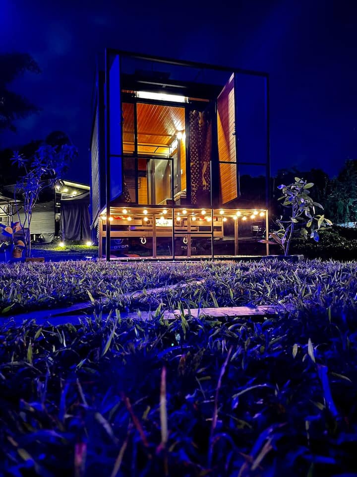 Lakeside Freescape Tiny Truck Home By Bloccampsite - Cavinti