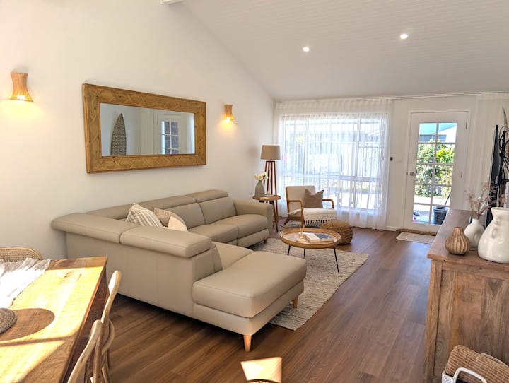 Villa Salina One Mile Beach 3 Bedroom 2 Bath - Forster