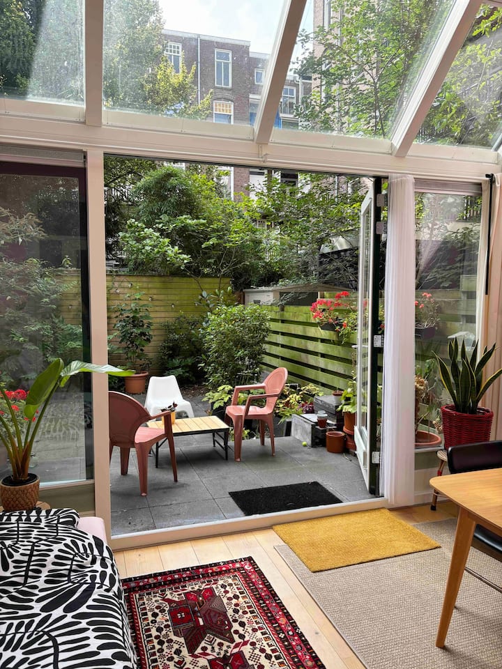 Serene, Green, Boho, Central Apartment - Amsterdam