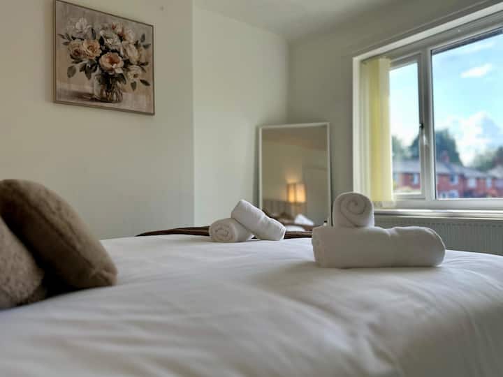 Modern House 4 Br In Bolton 8 Guest Free Parking - Bolton