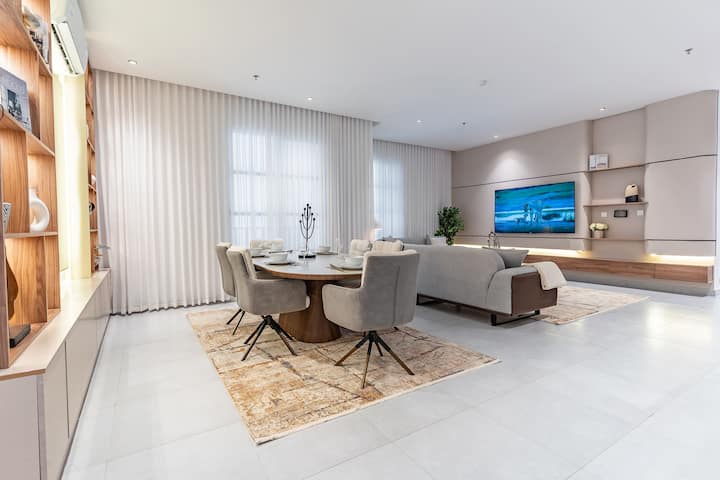 شقة فاخرة في حي الملقا / قرية الماجدية 5 - Riyadh