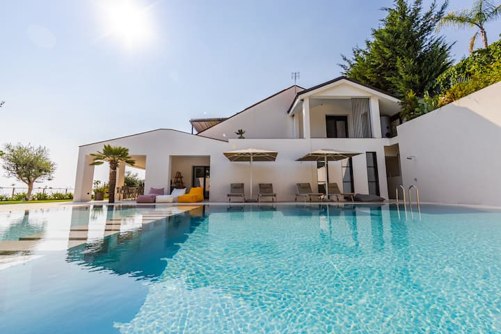 Villa 16 | Dhërmi - Dhërmi