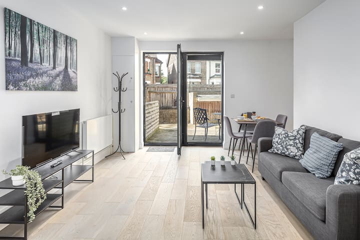 Stylish Bickley Home Near London By Staystaystay - Bromley