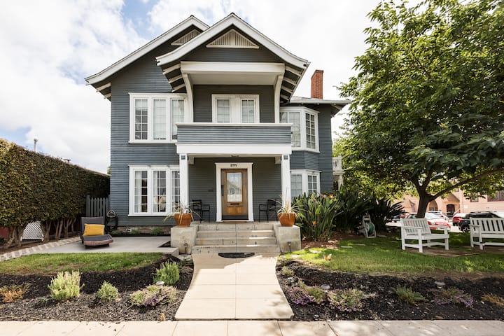 South Park Bell House - Paradise Hills - San Diego