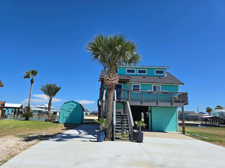 Adventure's On The Sea. Hot Tub, Kayak, & Pet's. - Bayside, TX