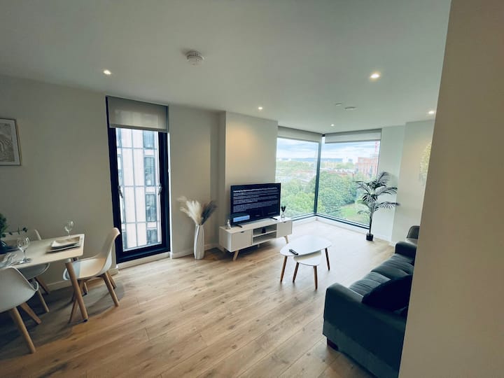 City Sky View Apartment - 맨체스터