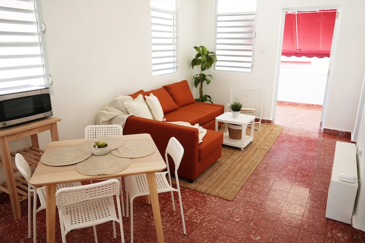 3br W/terrace|walk 2 Beach, Food & Bars|loiza St. - San Juan