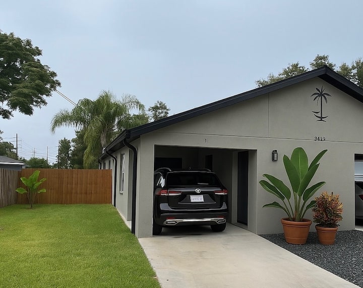 Palms Haven - Tampa, FL