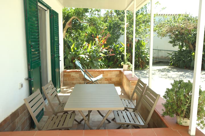 Ginger House | Ciraccio Beach - Procida