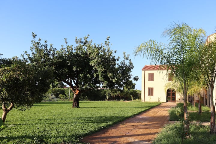 Biancolilla 2 - Casale Morillo - Campofelice di Roccella