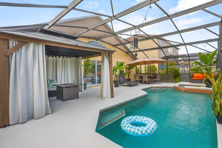 Private Resort Near Disney | Pool, Spa, Gazebo - Kissimmee