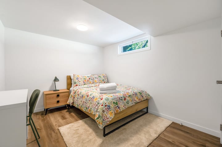 Comfy Point Grey Room Near Ubc And Beaches | Rm2 - Bowen Island