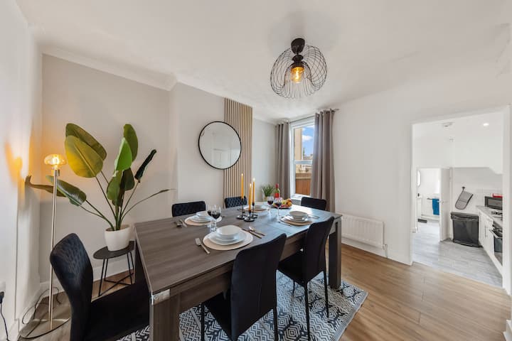 Stylish & Cosy 3 Bd-short & Long Stay Ready. - Chatham