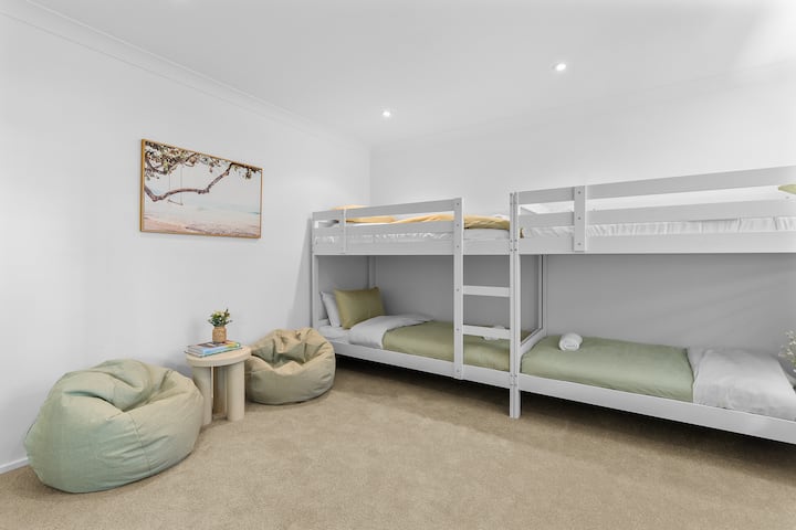 Spacious Kingsize Apartment In Kingy 3br Sleeps 8 - 國王崖