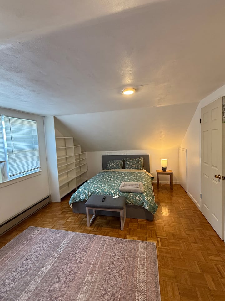 Lotus Room - Syracuse, NY