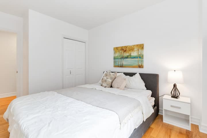 Large Luxury Unit - Halifax