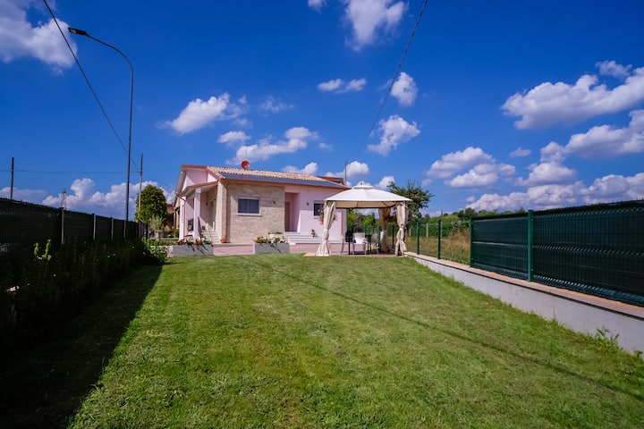 Rosè Del Garda, Spaziosa Casa A Pochi Km Dal Lago - Italy
