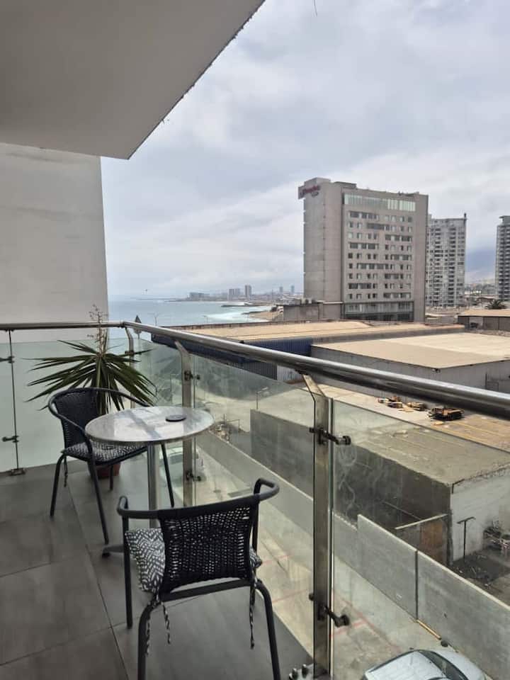 Acogedor Depto. 2d, Parking, Excelente Ubicación - Antofagasta, Chile