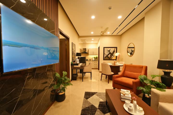 Cozy 1bhk+workspace| Infinity Pool+wifi & Parking - Pakistan