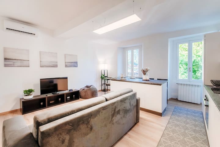 Lucia Cozy Flat At Few Steps By Lake Como - Como