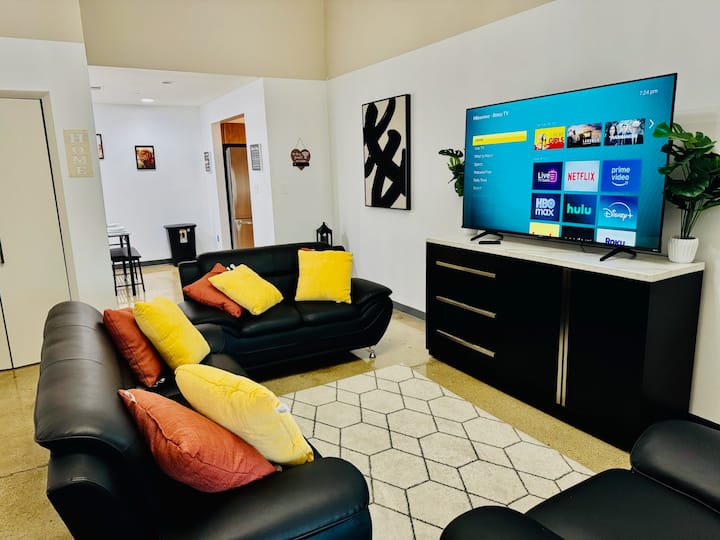 Central Loft / Steps From Ppl Center /Gym/elevator - Allentown
