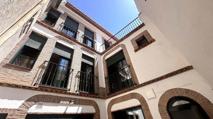 Casa Andaluza Con Patio+chimenea - Sierra Nevada