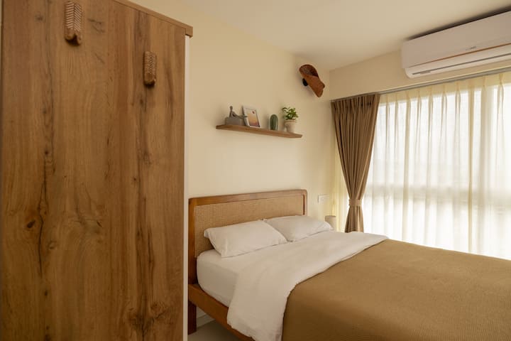 Oraya Studio For Couples & Travelers - Sunset View - Pune