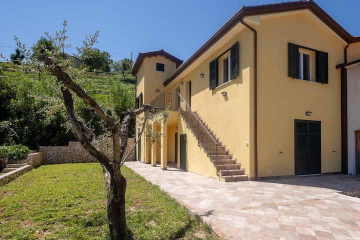 Lerici - 5 Terre - Tellaro | Posizione Strategica - Sarzana
