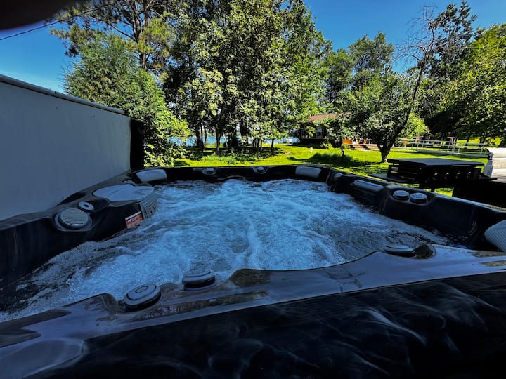 Serpent Lake Cottage - Crosby, MN