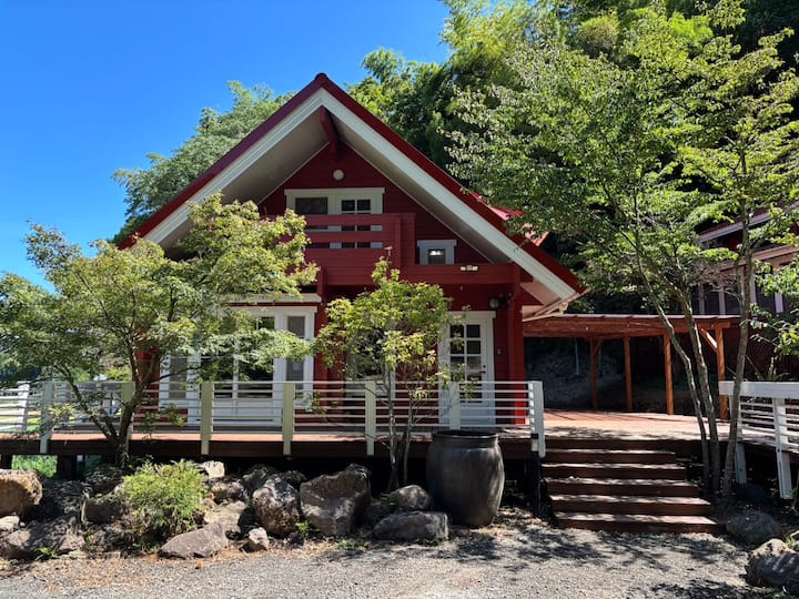 【富津No.1宿】二棟貸切・最大23名！ロウリューサウナ＆露天風呂／屋根付デッキbbq／潮干狩り／ - 富津市