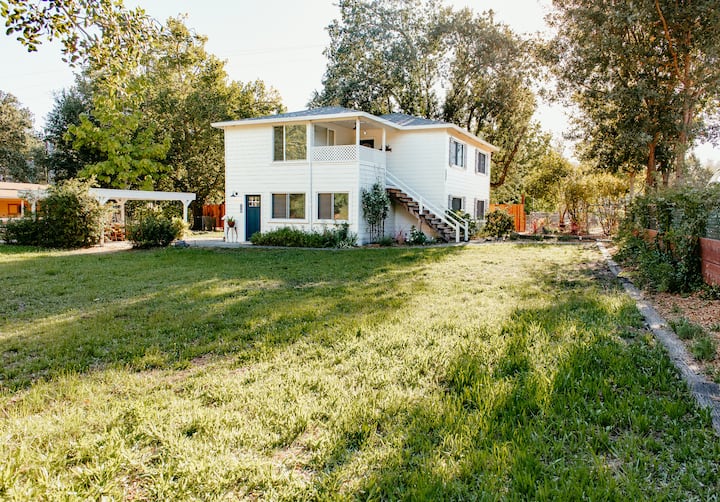 Casa Luna-hot Tub* Ac! - Guerneville, CA