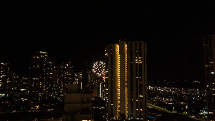 Enjoy The Friday Fireworks!- Ocean & Harbor Views - O‘ahu, HI