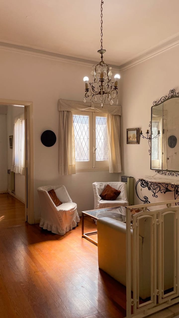 Estilo Francés | Wifi | Centro | Plaza Italia - La Plata, Argentina