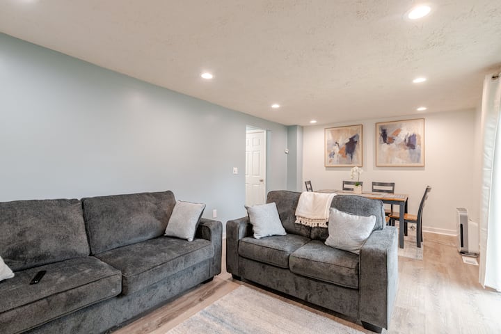 Cozy Townhouse - Walk To Stadiums And Casino - Pittsburgh, PA