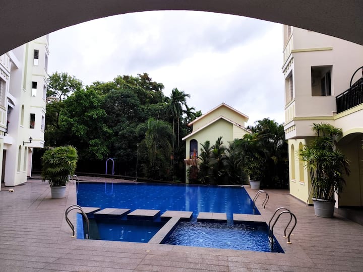 Verdé Nook I 1bhk | Art & Green Seat-out I Siolim. - Goa