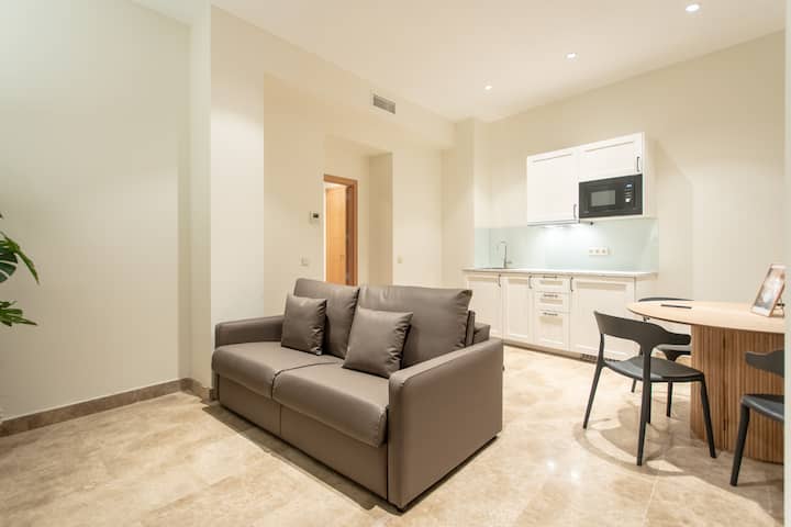 Apartamento Estándar (4 Pax) - Madrid