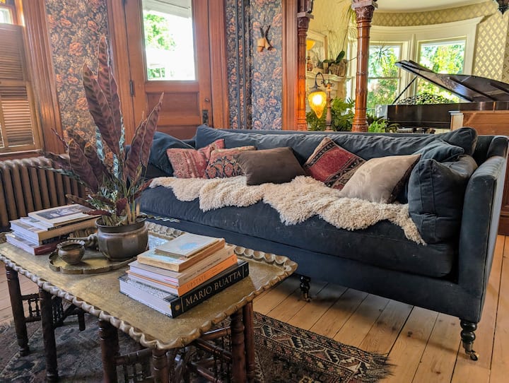 Heddwyn House - All Bedrooms (3) - Kingston, NY