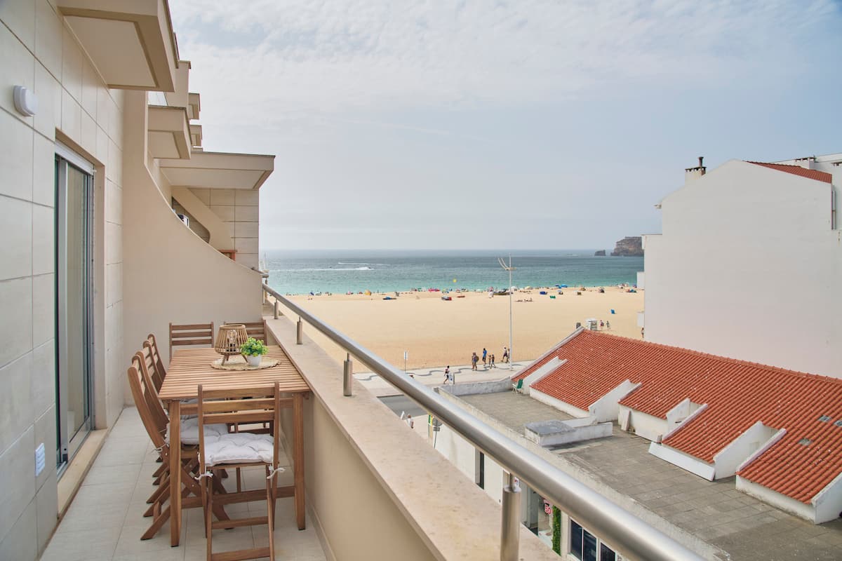 Nazaré, Portugal Vacation Rentals - Airbnb