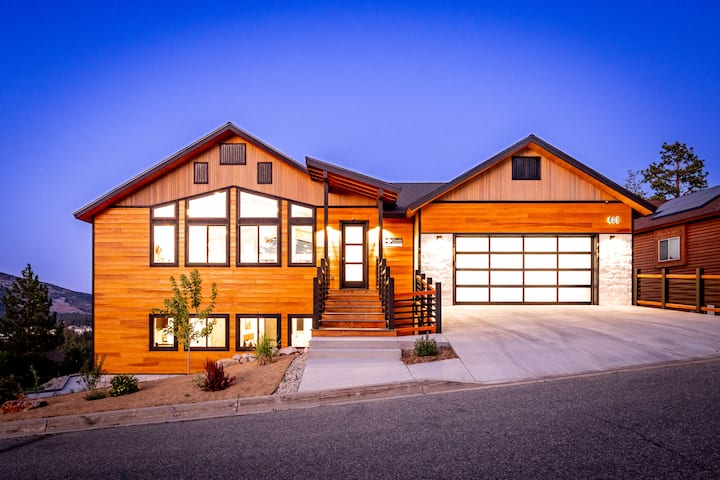 New! Bearadise ~ Relaxing Mountain Chalet - Big Bear Lake, CA